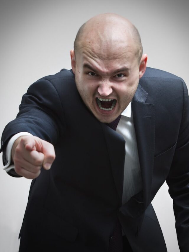 She Recorded Her Boss From Hell Screaming And Gets Him Fired After He ...