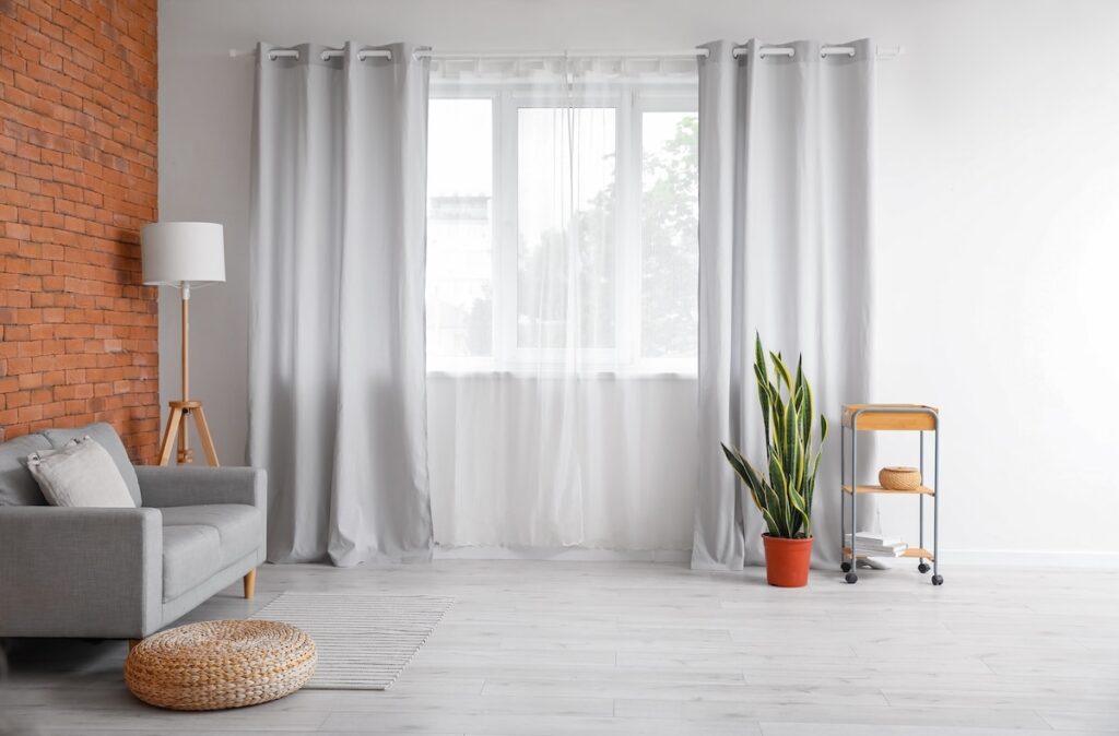 10 Clever Ways to Fix a Sagging Curtain Rod - Mama Say What?!