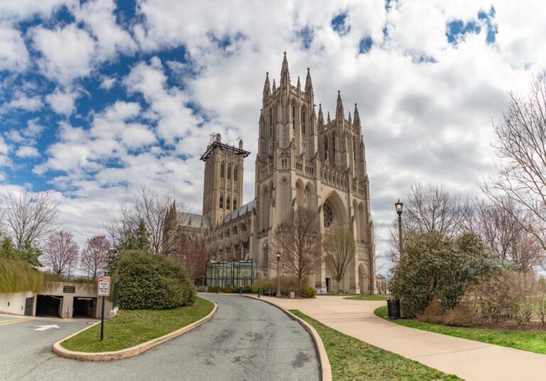 21 Holy Grounds: The Most Popular Christian Attractions in the U.S ...